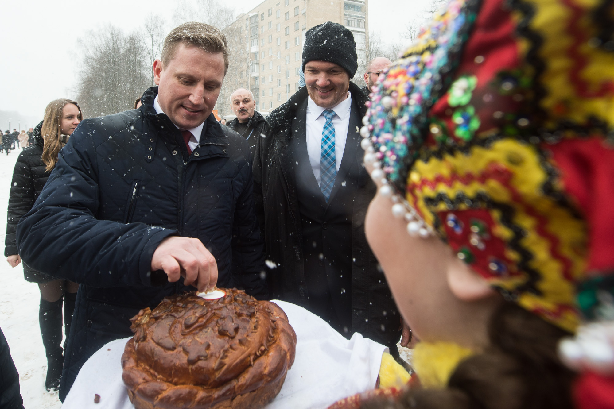 Meeting ceremony of the ISS – 56/57 crew members in Star City | Russian ...