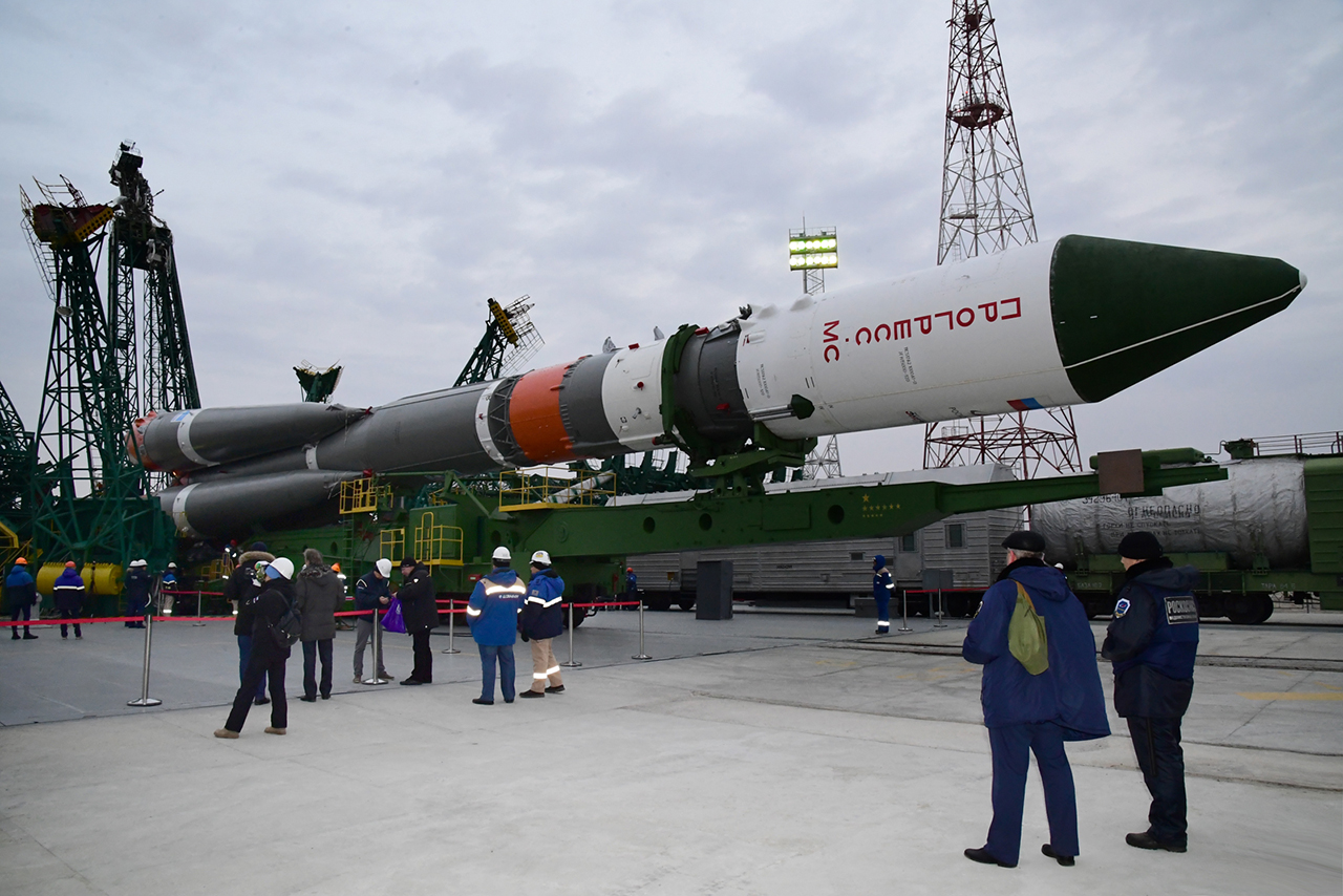 “Progress MS-13” rolled out to the launch pad | Russian Space News
